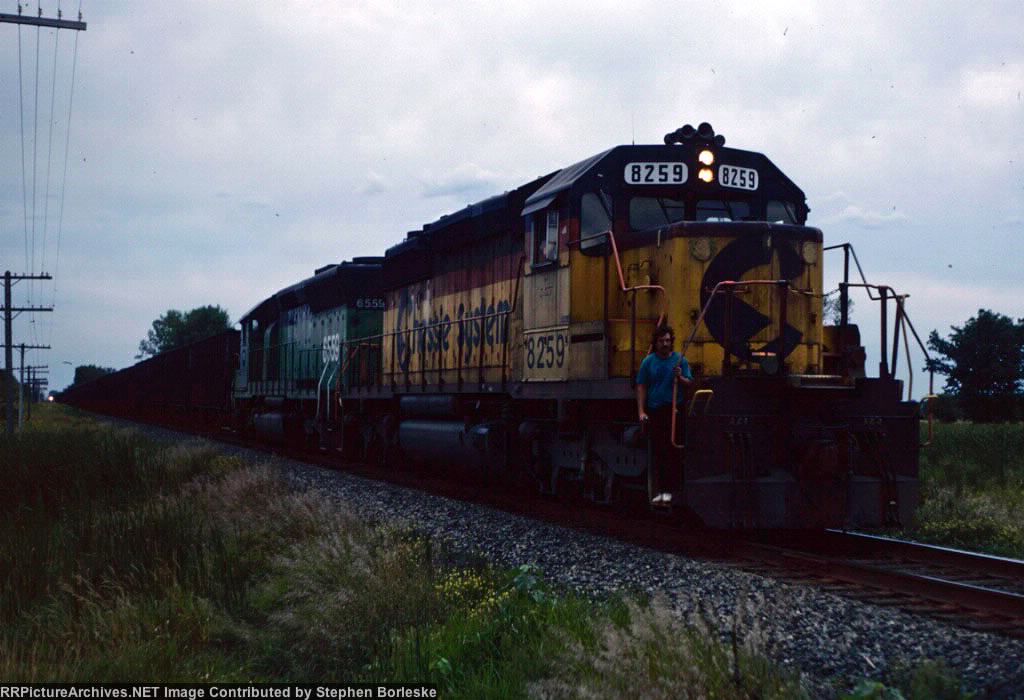 CSXT 8259